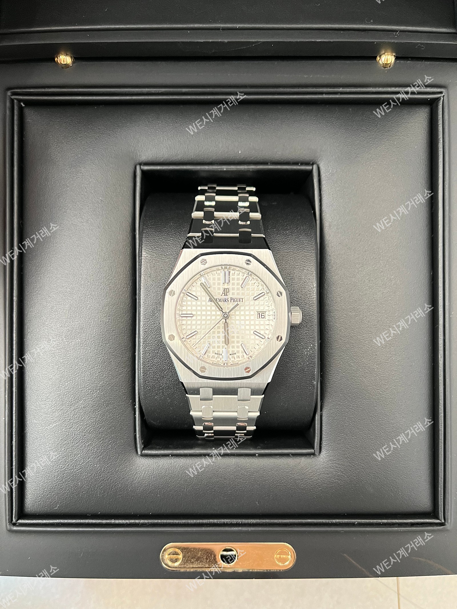 시계거래소 공식사이트 - 오데마피게 로얄오크 77350ST 스틸 34mm 국내매장 구매 제품 : 35,000,000원