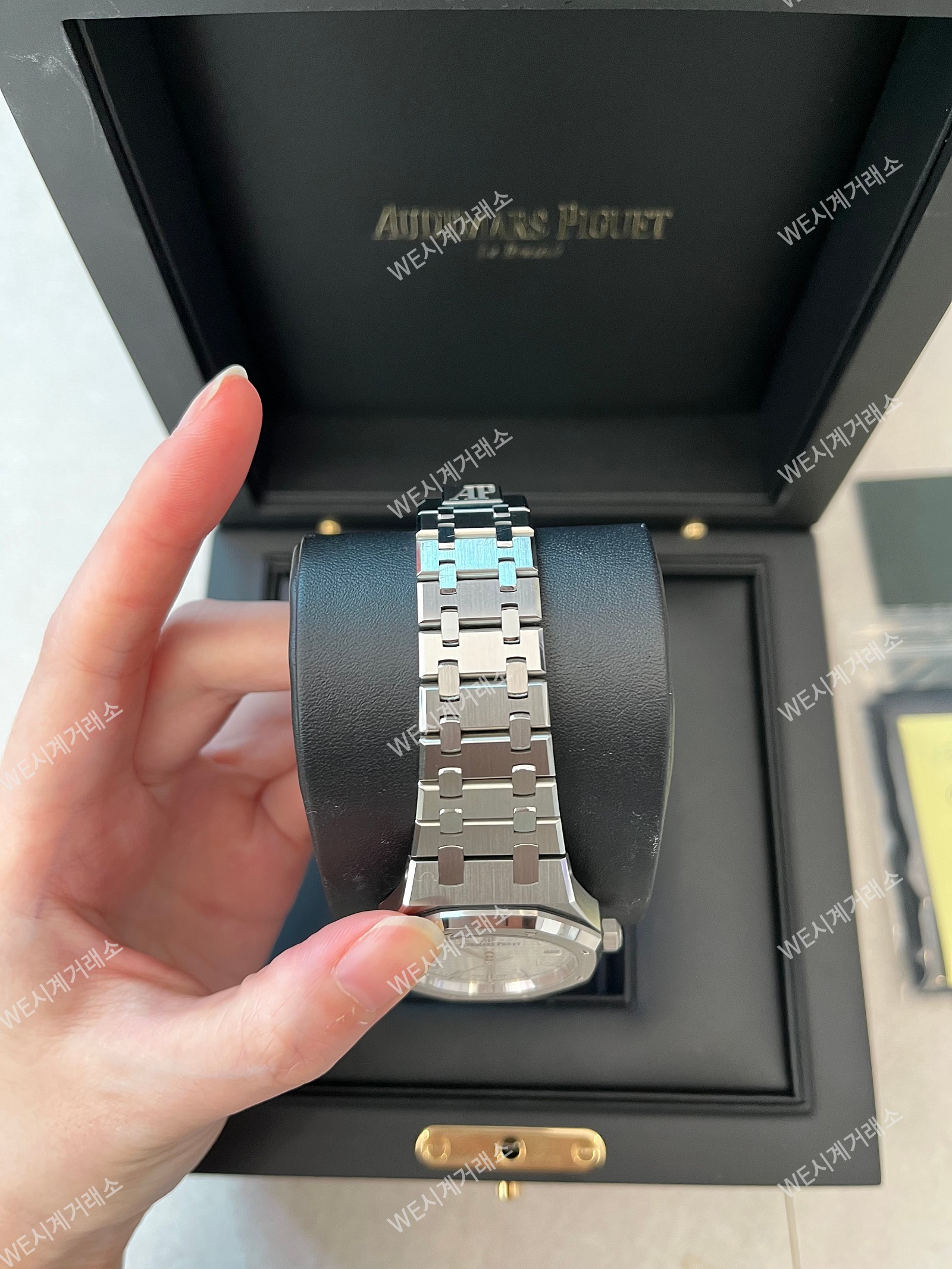 시계거래소 공식사이트 - 오데마피게 로얄오크 77350ST 스틸 34mm 국내매장 구매 제품 : 35,000,000원