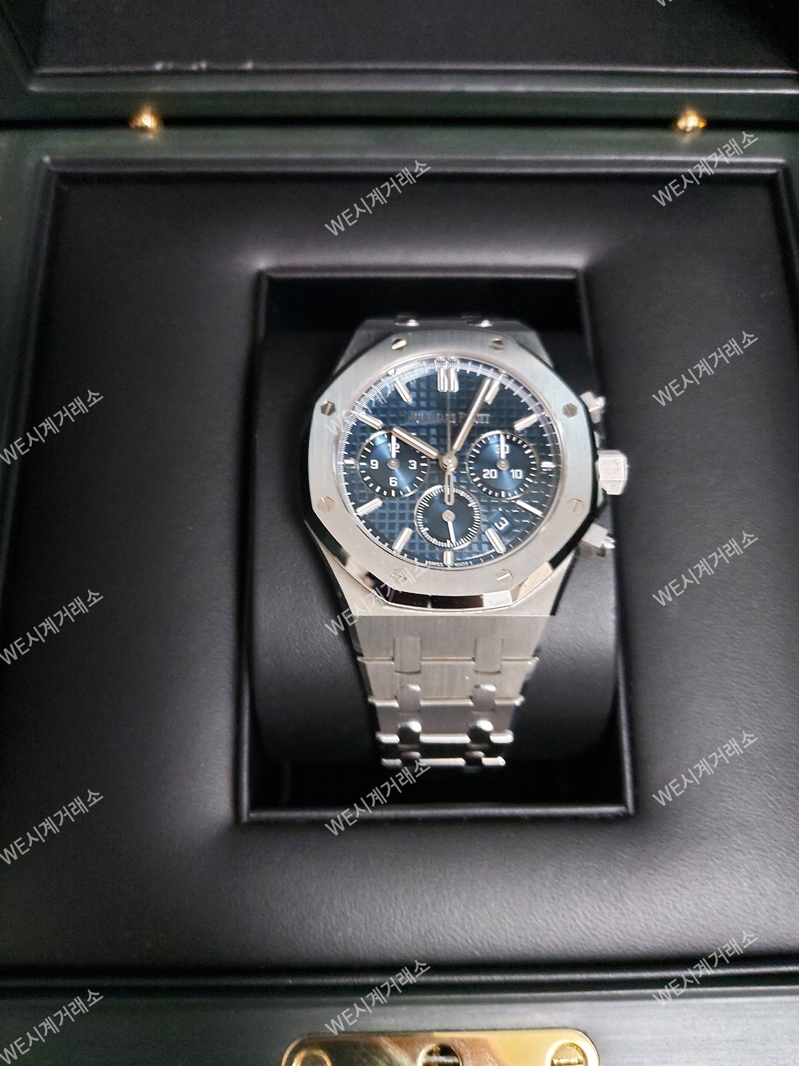 시계거래소 공식사이트 - 오데마피게 로얄오크 26715 청판 싸게 판매합니다 : 70,000,000원