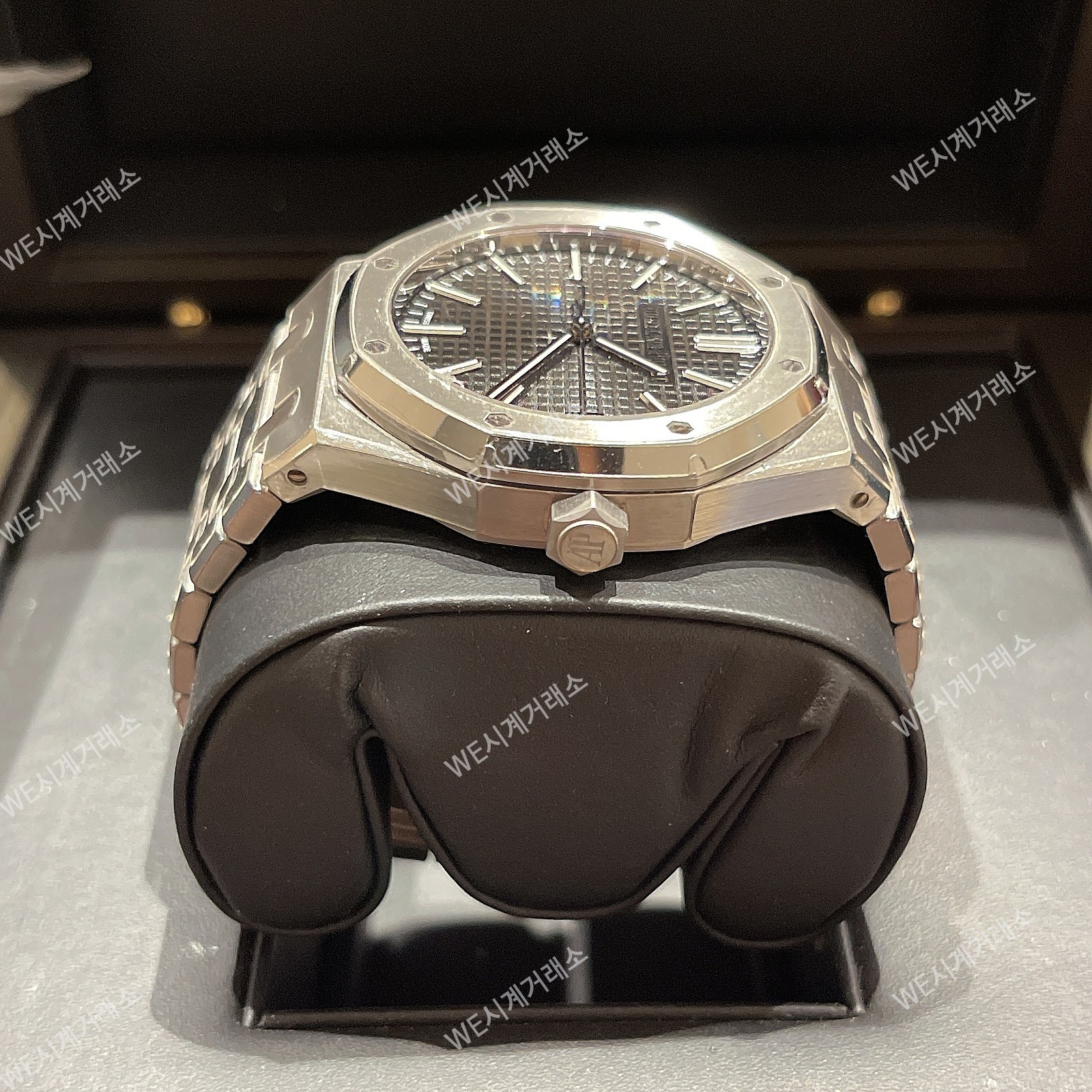 시계거래소 공식사이트 - ap15510 로얄오크 검판 국내 판매합니다 : 60,000,000원