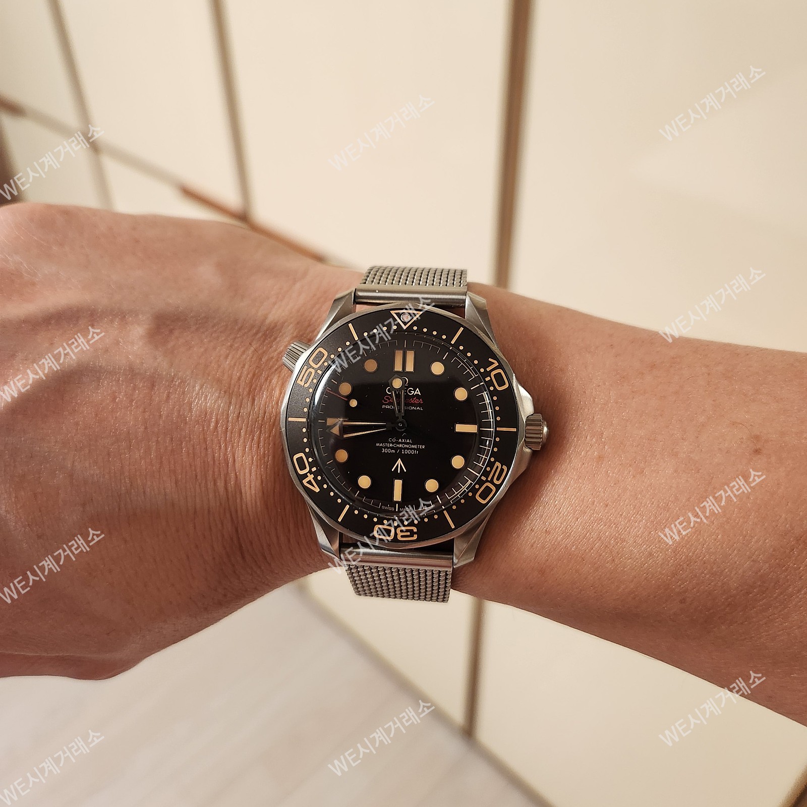 시계거래소 공식사이트 - 오메가 nttd 007 노타임투다이 팝니다. 대구 구미 직거래 : 8,000,000원