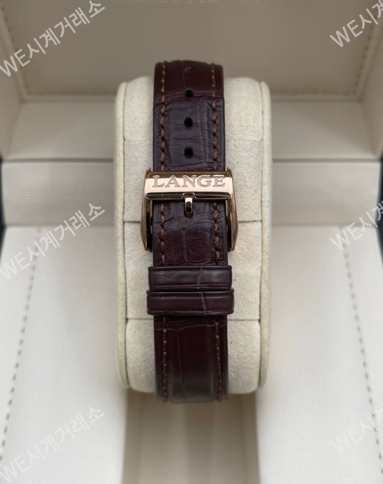 시계거래소 공식사이트 - 랑에운트죄네 랑에1 문페이즈 로즈골드 192.032 판매합니다. : 49,800,000원